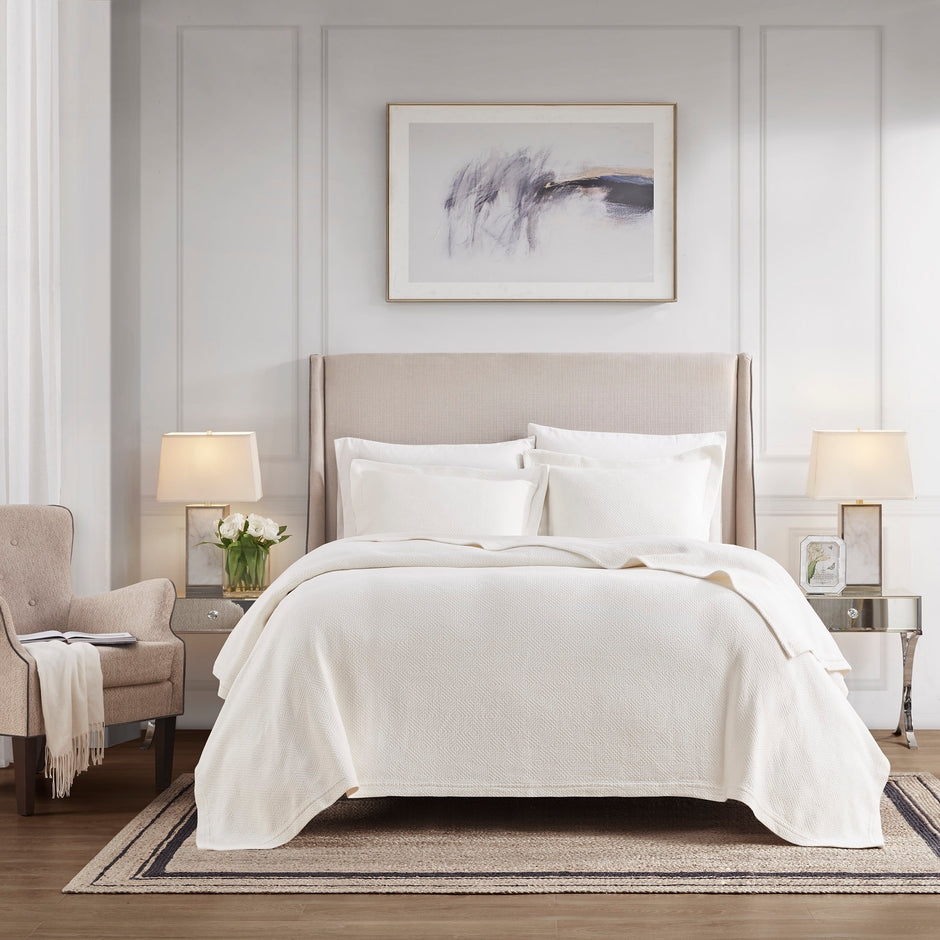 Croscill Home: Elegant Bedding, Bath & Window Decor – Croscill Online Store